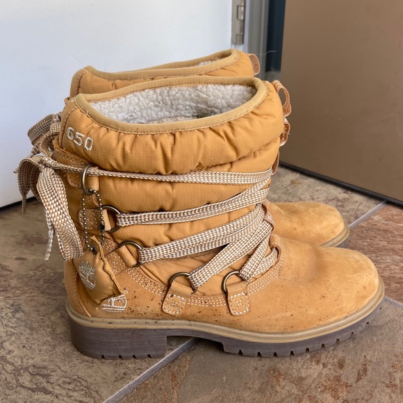 Timberland | Shoes | Timberland 65 Leather Sherpa Lined Lace Up ...